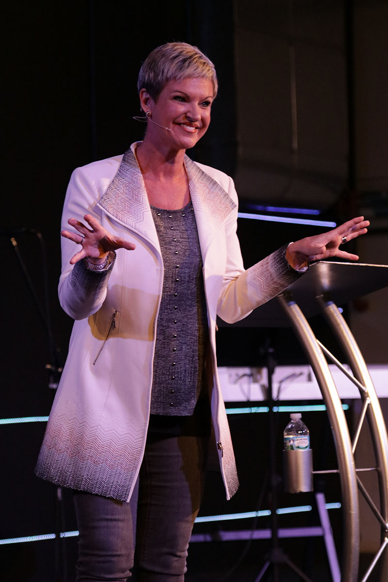 Tracy Strawberry :: Minister, Speaker, Author